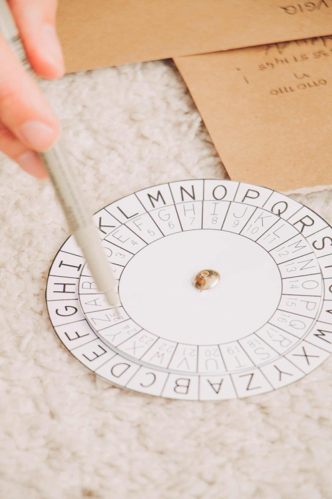 DIY: The Game of Memory Lane ; een heel persoonlijke spel - Up in the Air