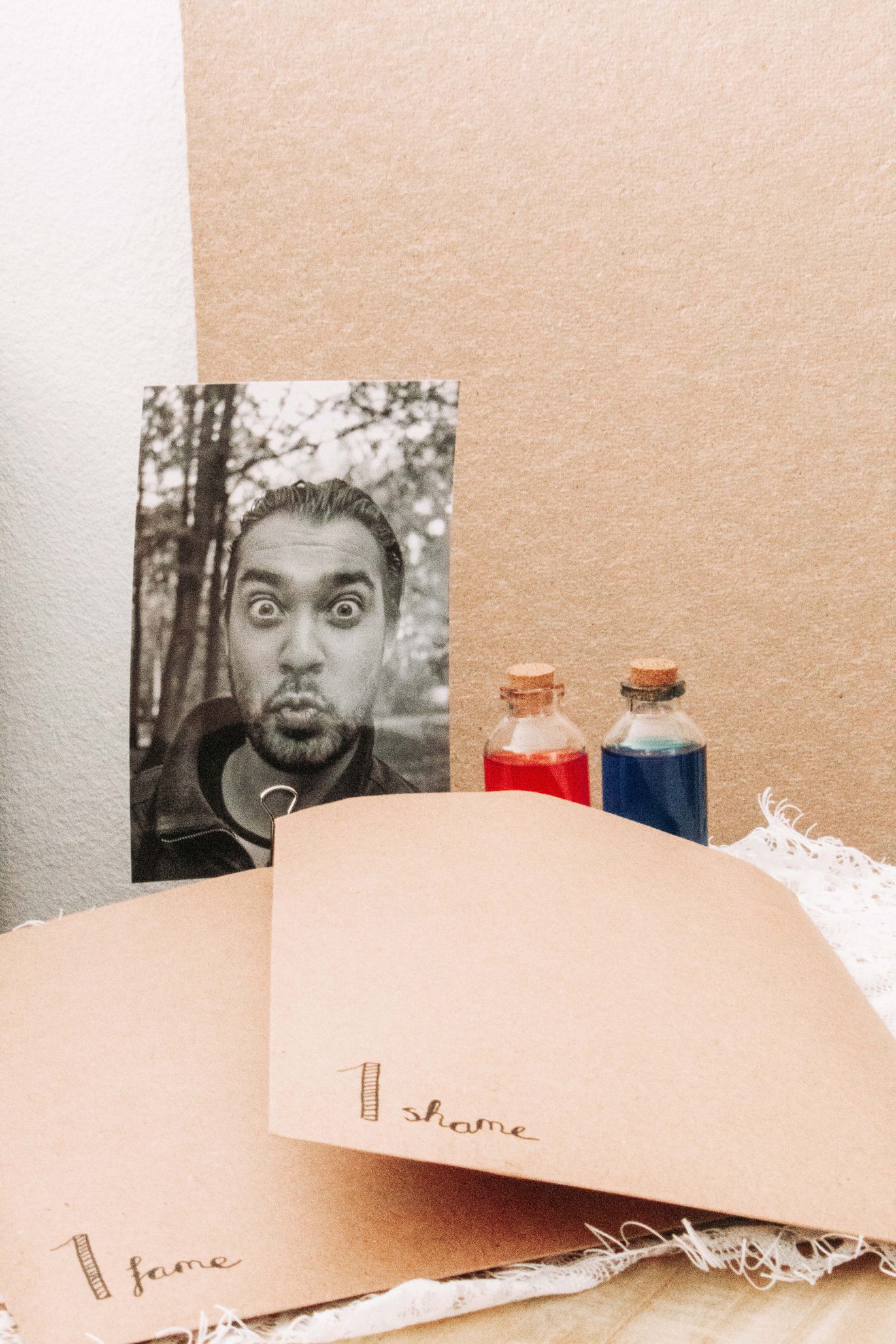 DIY: The Game of Memory Lane ; een heel persoonlijke spel - Up in the Air